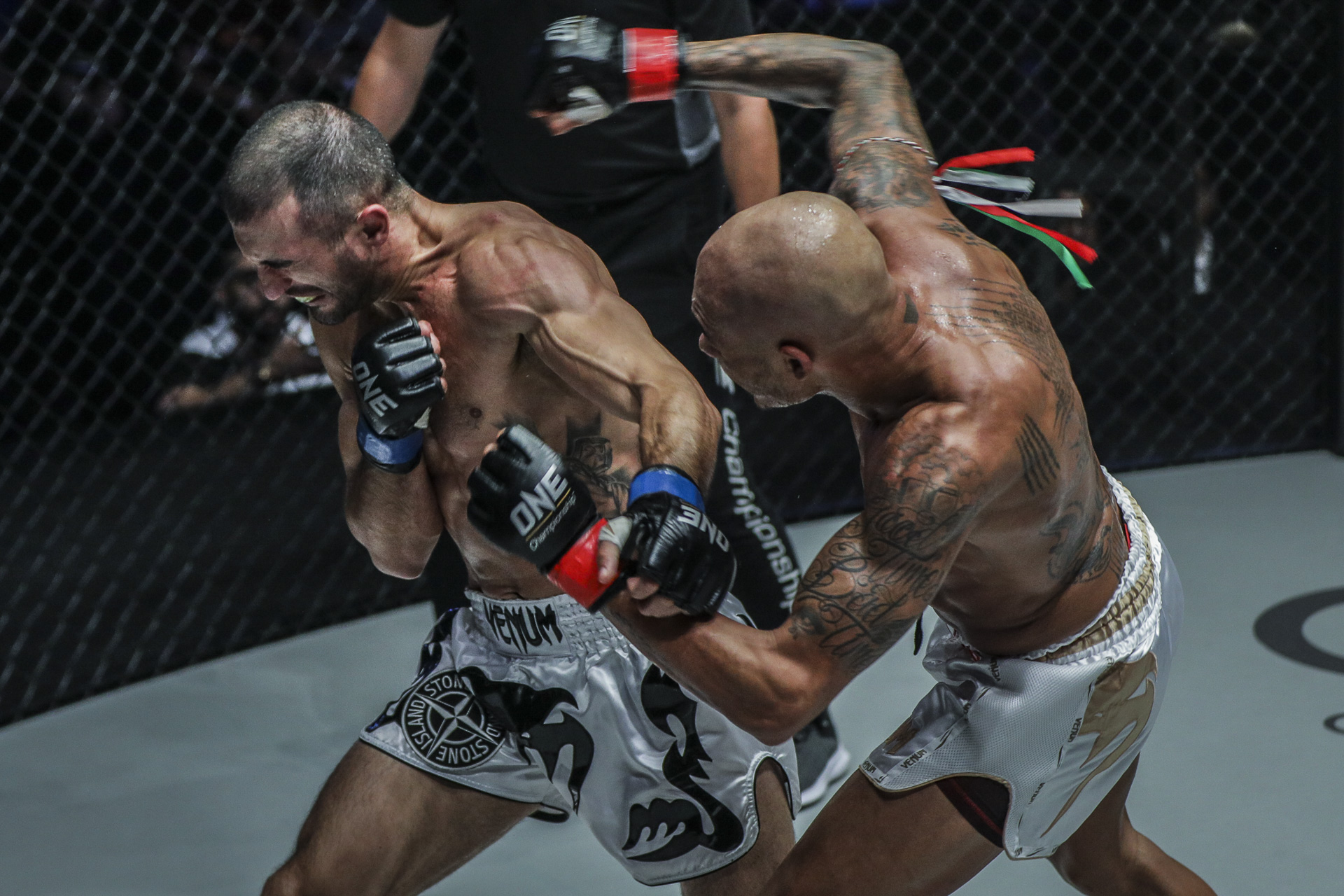 [PHOTOS] France vs Italy: Samy Sana, Armen Petrosyan fight at ‘ONE ...