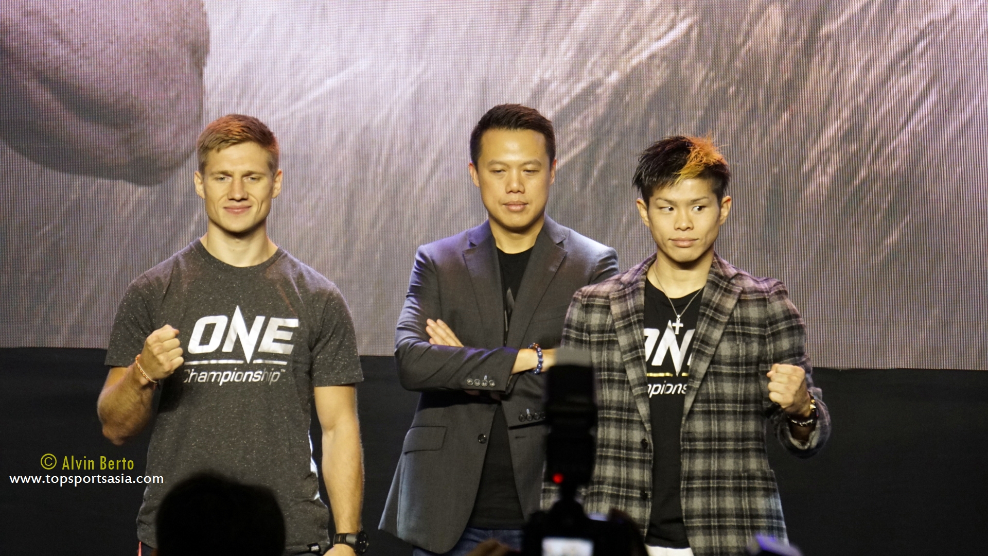 [PHOTOS] Deividas Danyla, Hiroaki Suzuki face off at City of Dreams Manila in Parañaque City ...