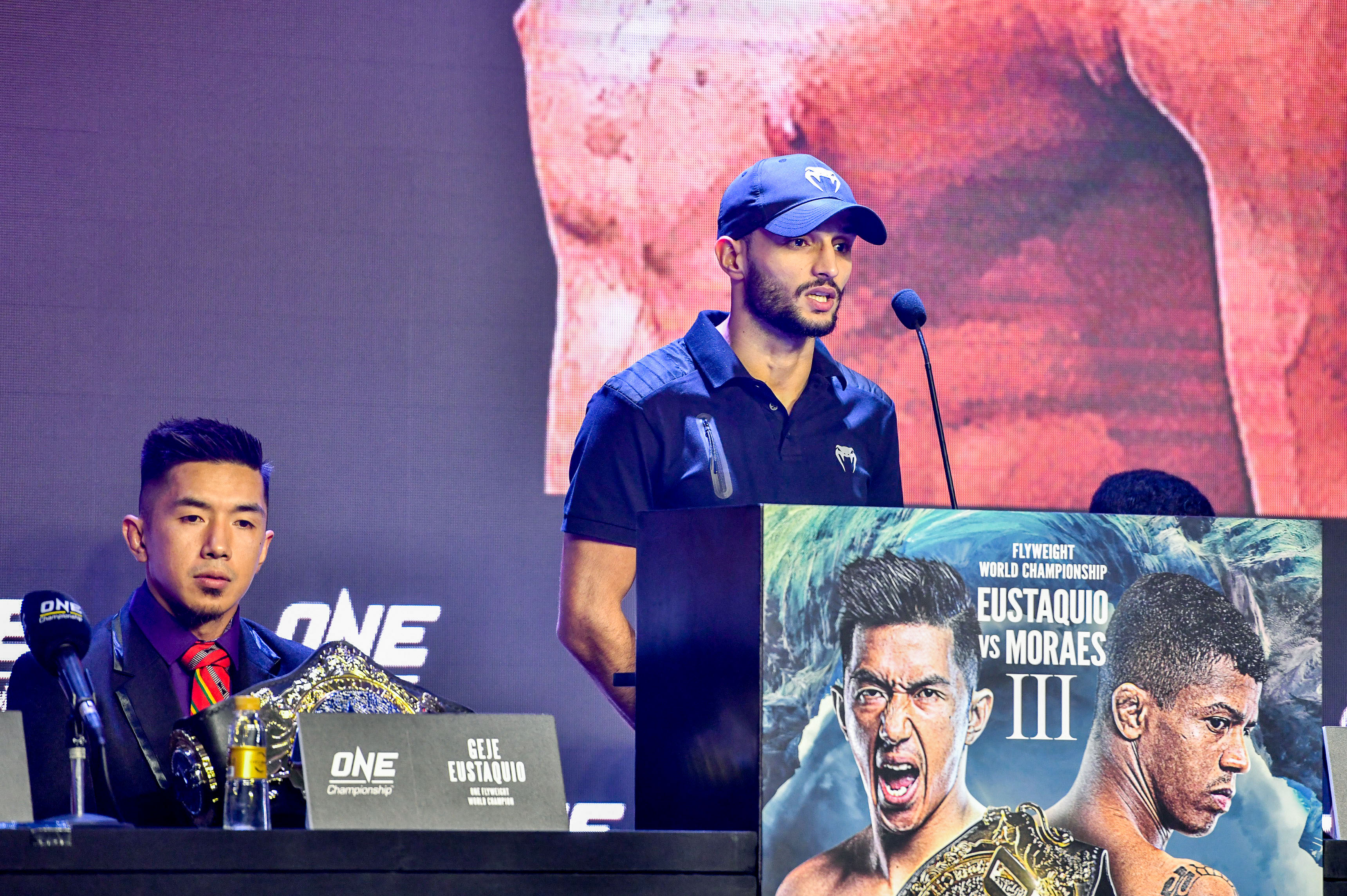 [PHOTOS] Tunisia vs Thailand: Fahdi Khaled, Rodtang Jitmuangnon fight ...