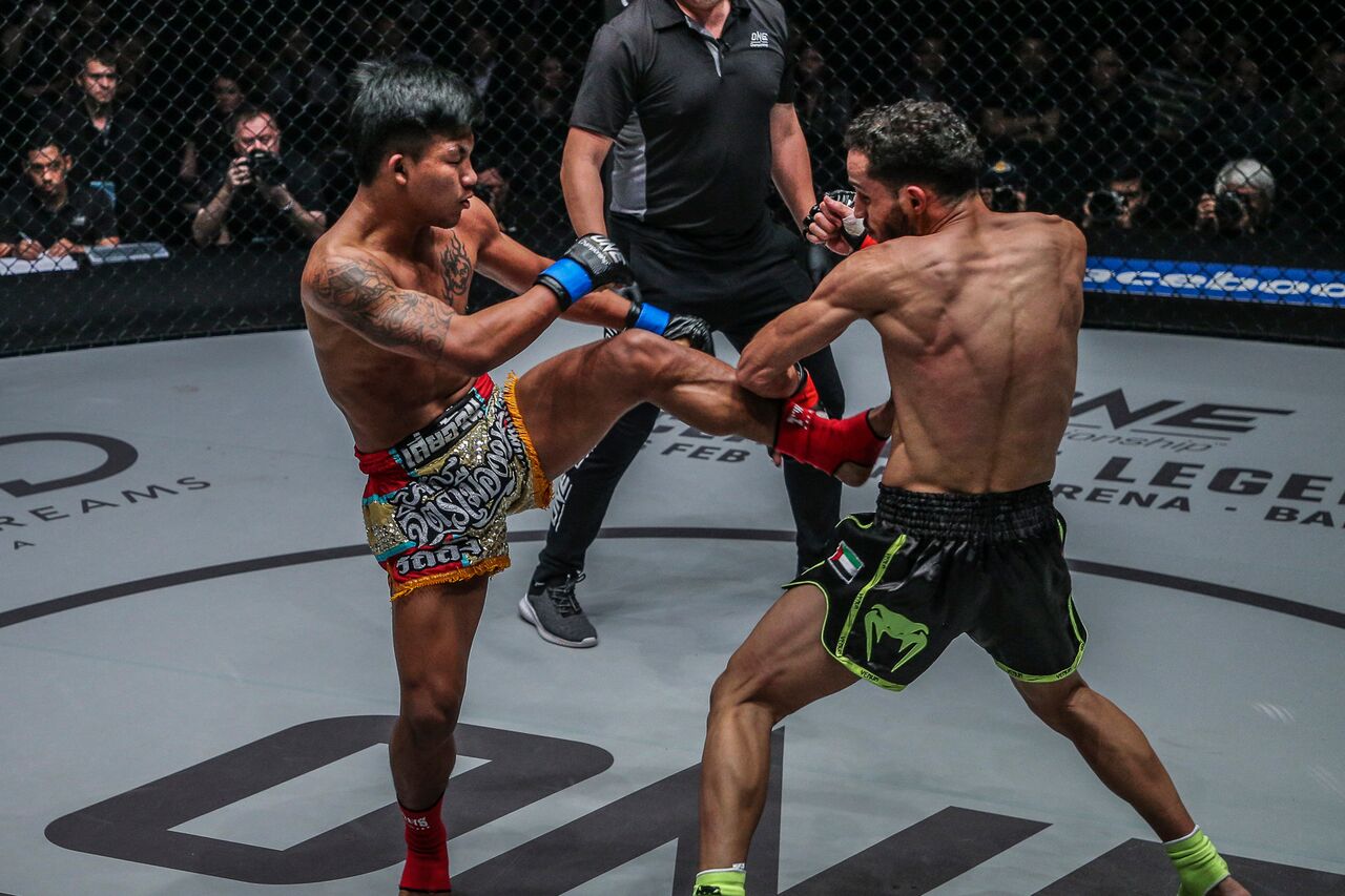 [PHOTOS] Tunisia vs Thailand: Fahdi Khaled, Rodtang Jitmuangnon fight ...
