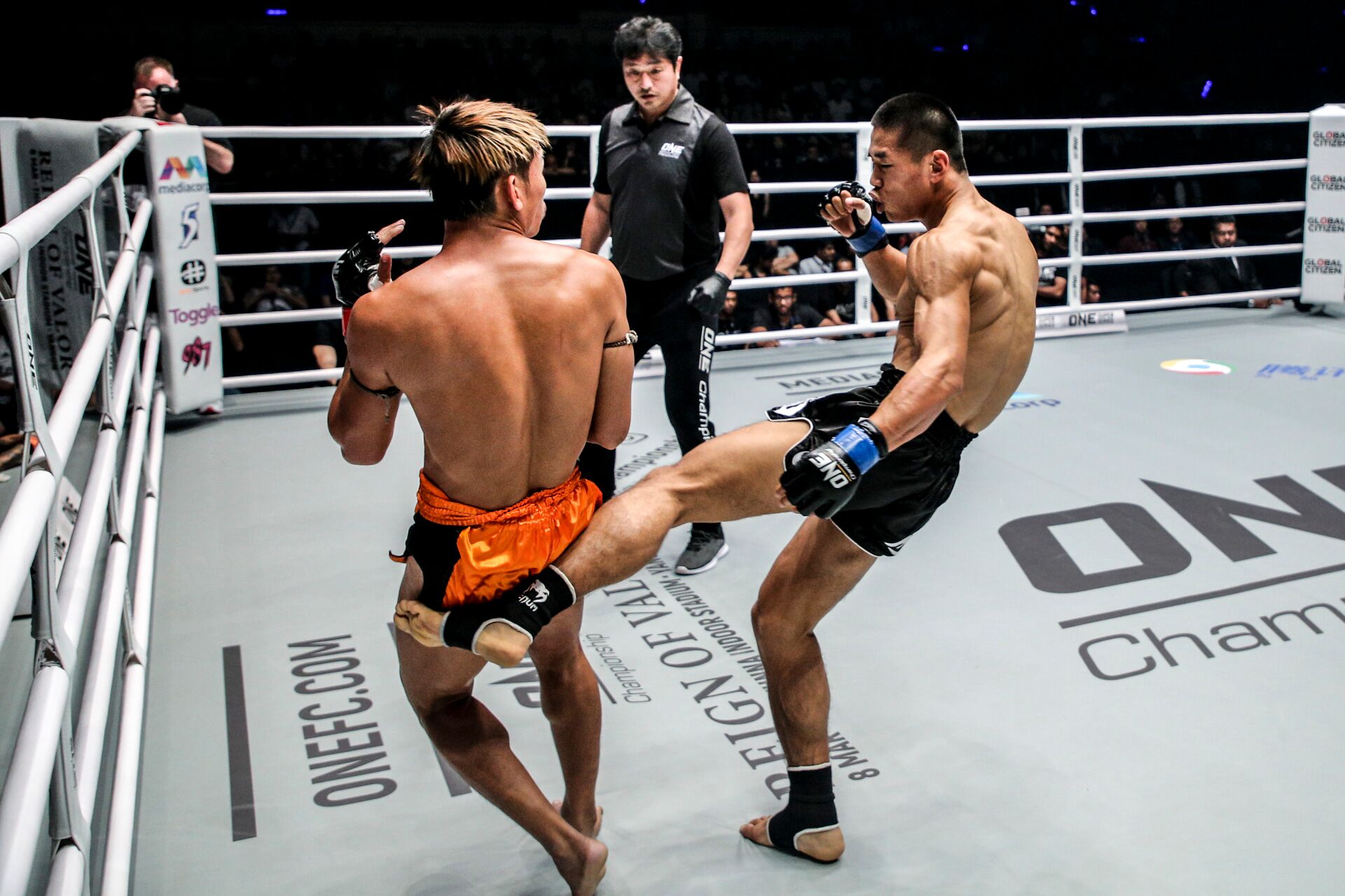 [PHOTOS] Cambodia vs China: Kong Sambo, Zhang Chenglong fight at ‘ONE ...