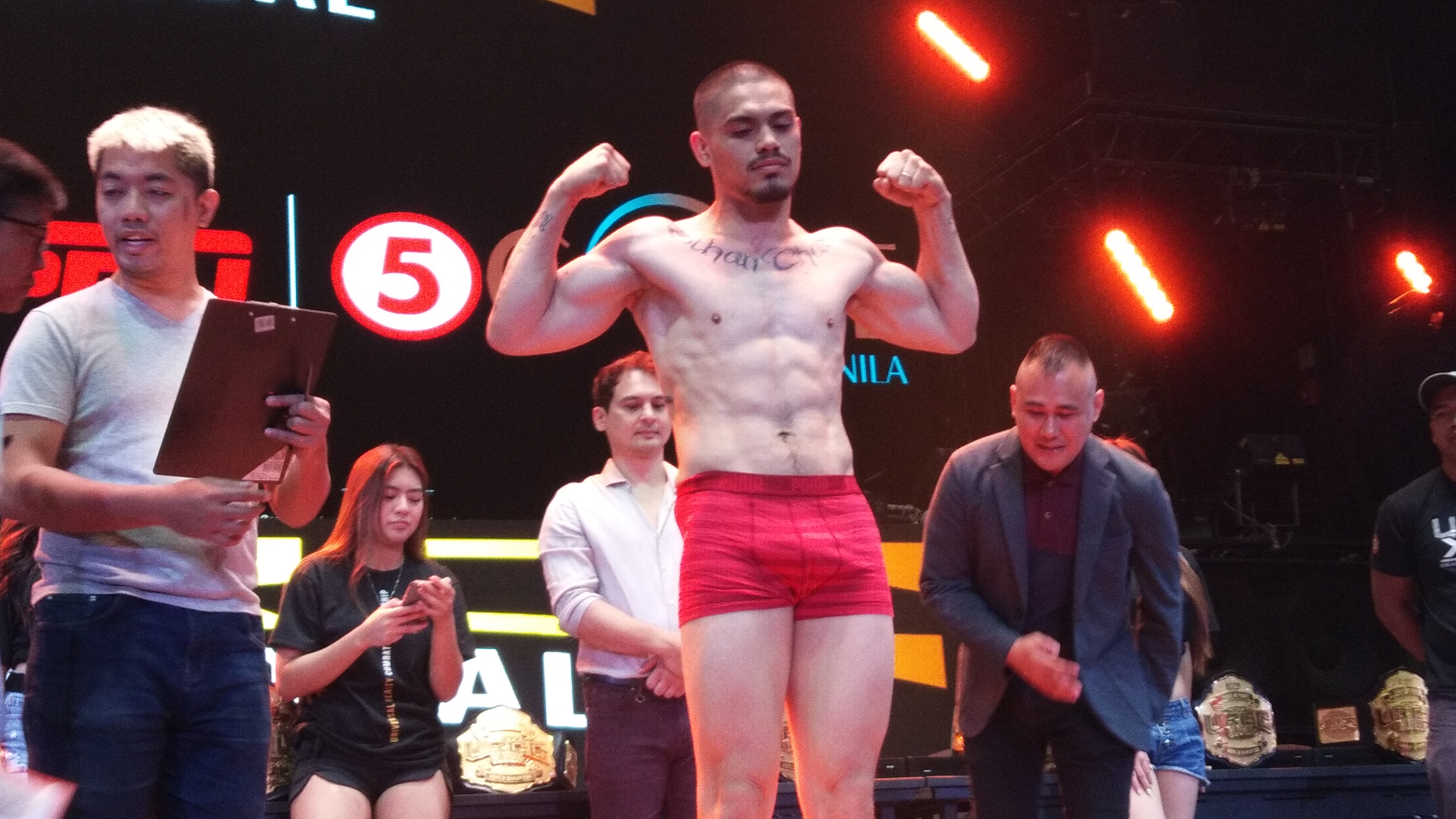 [PHOTOS] Philippines vs USA: Chris Hofmann, Musa Conteh fight at ‘URCC ...