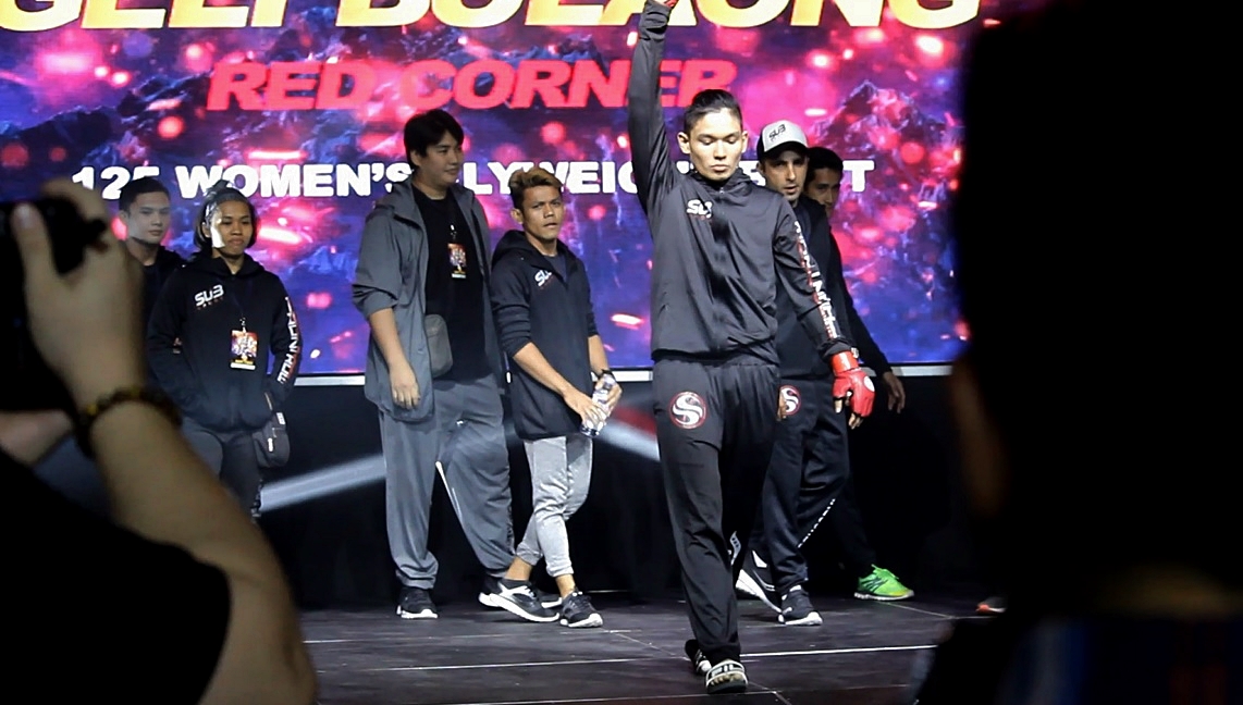 [PHOTOS] Philippines vs South Korea: Geli Bulaong, Jang Hyun Ji fight ...