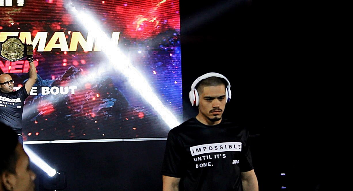 [PHOTOS] Philippines vs USA: Chris Hofmann, Musa Conteh fight at ‘URCC ...