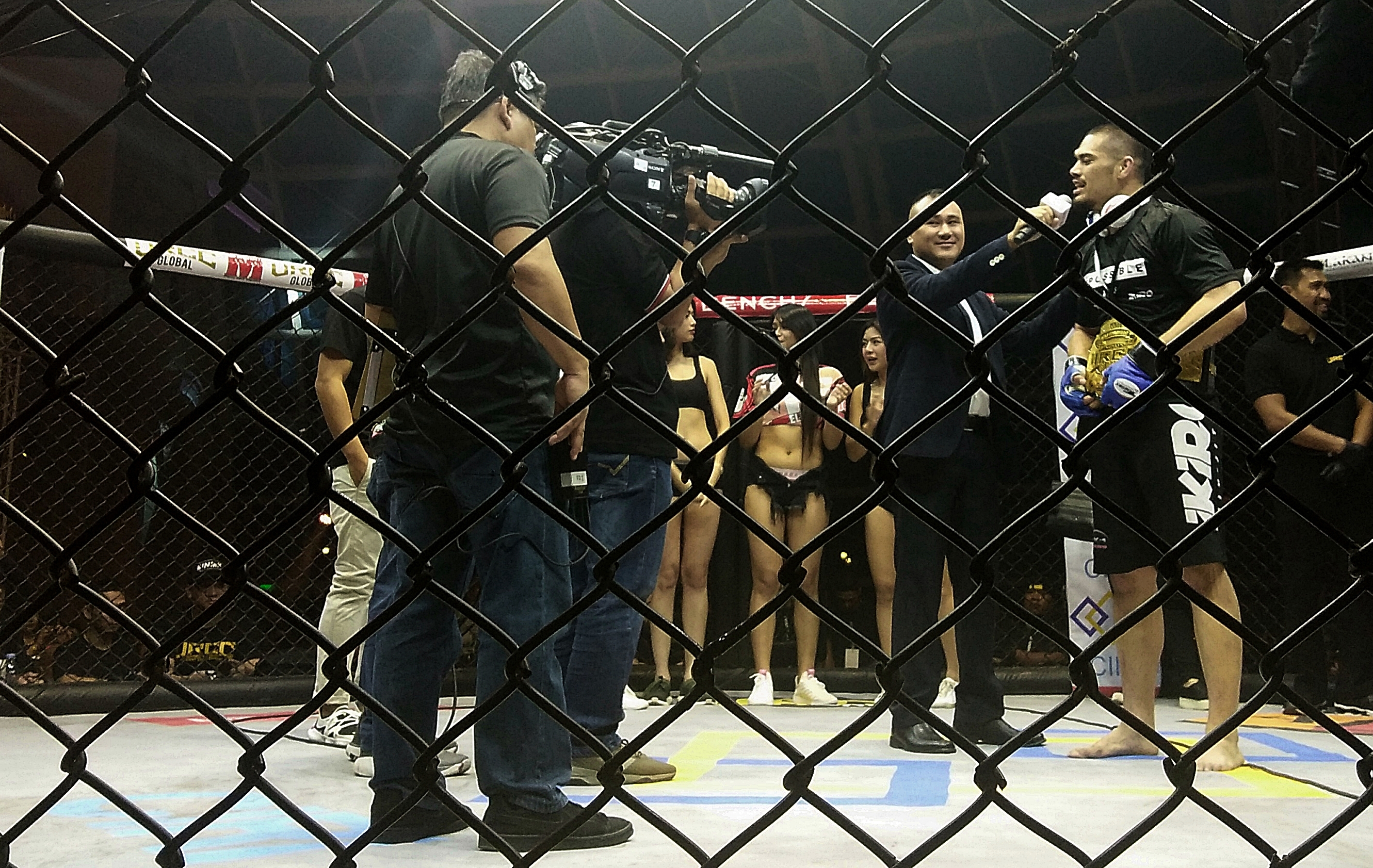 [PHOTOS] Philippines vs USA: Chris Hofmann, Musa Conteh fight at ‘URCC ...