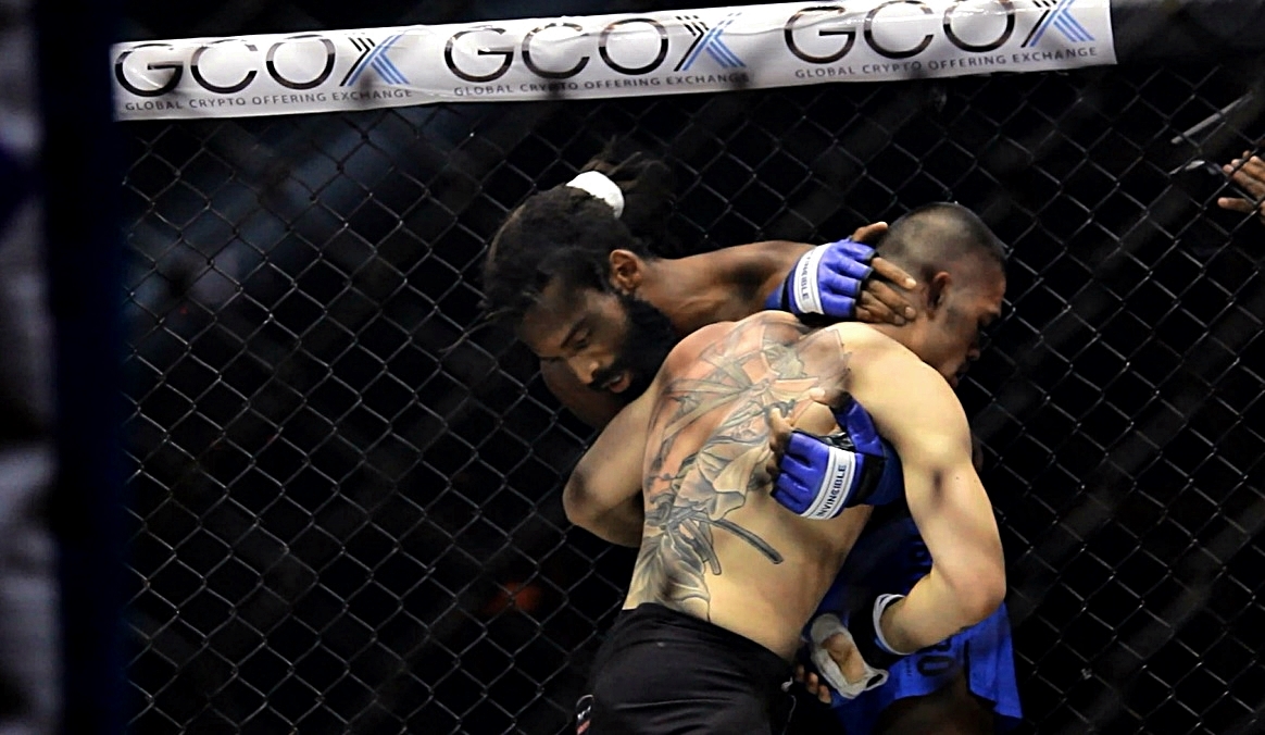 [PHOTOS] Philippines vs USA: Chris Hofmann, Musa Conteh fight at ‘URCC ...