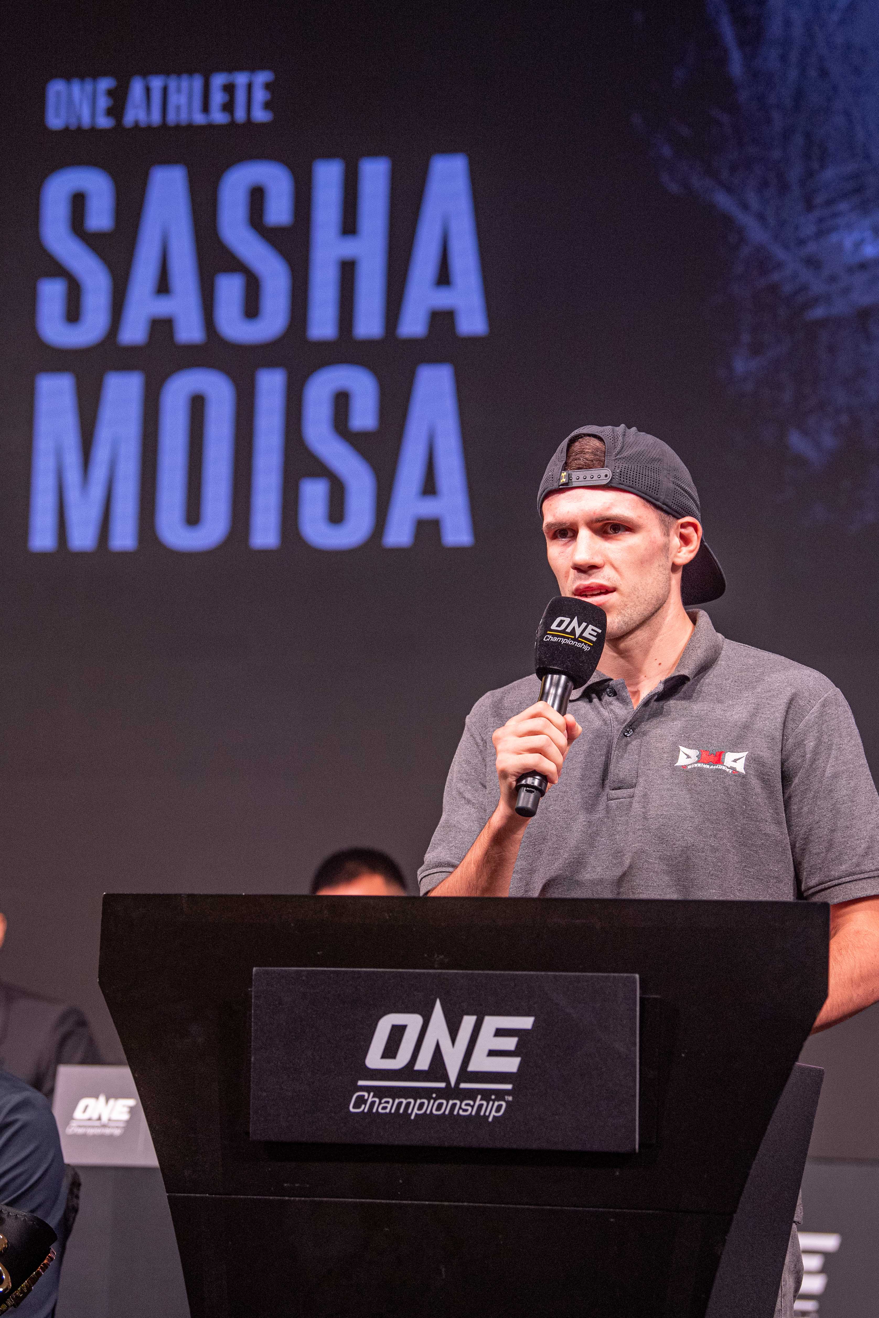 [PHOTOS] Thailand vs Ukraine: Jo Nattawut, Sasha Moisa fight at ‘ONE ...