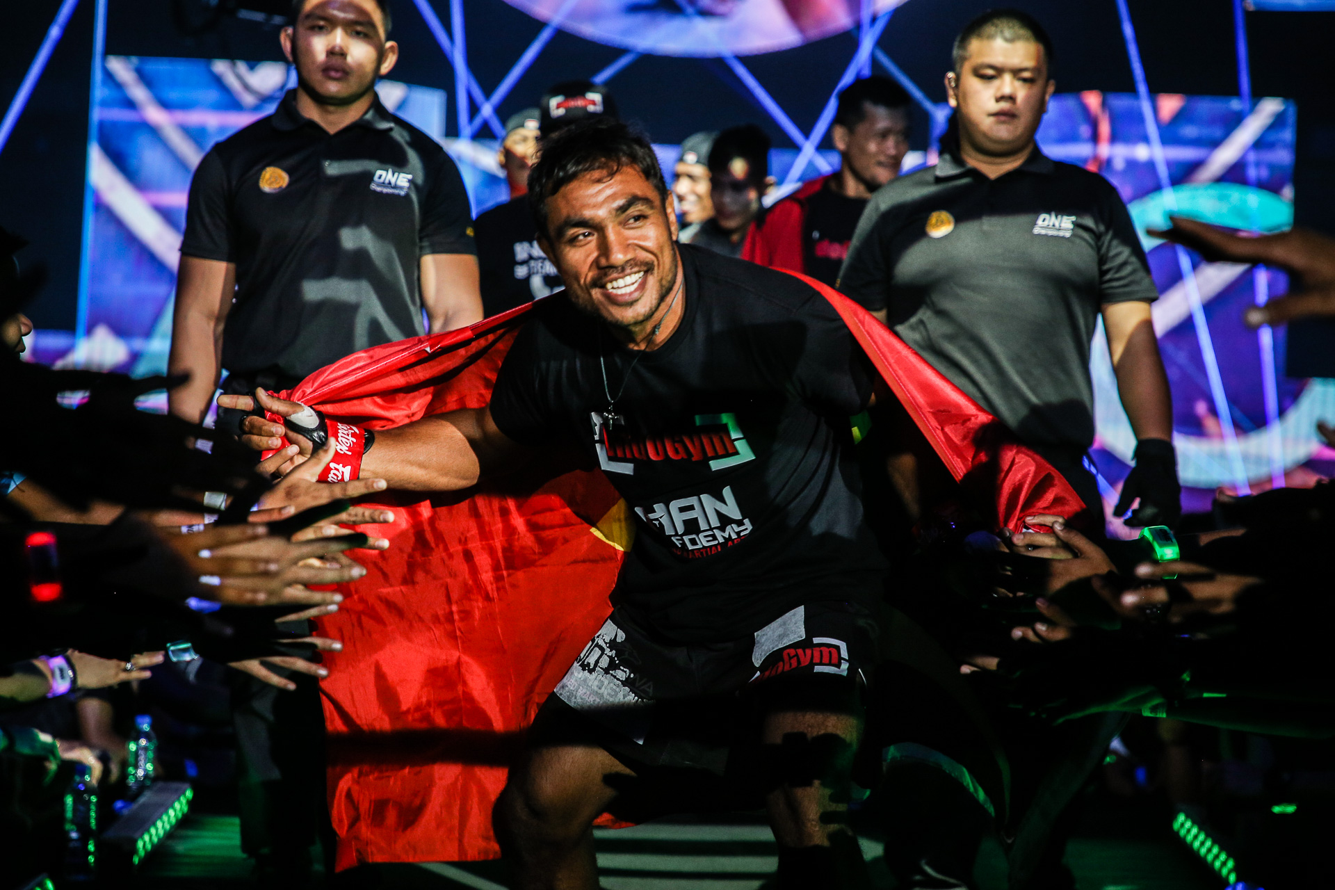[PHOTOS] Indonesia vs India: Abro Fernandes, Gurdarshan Mangat fight at ...